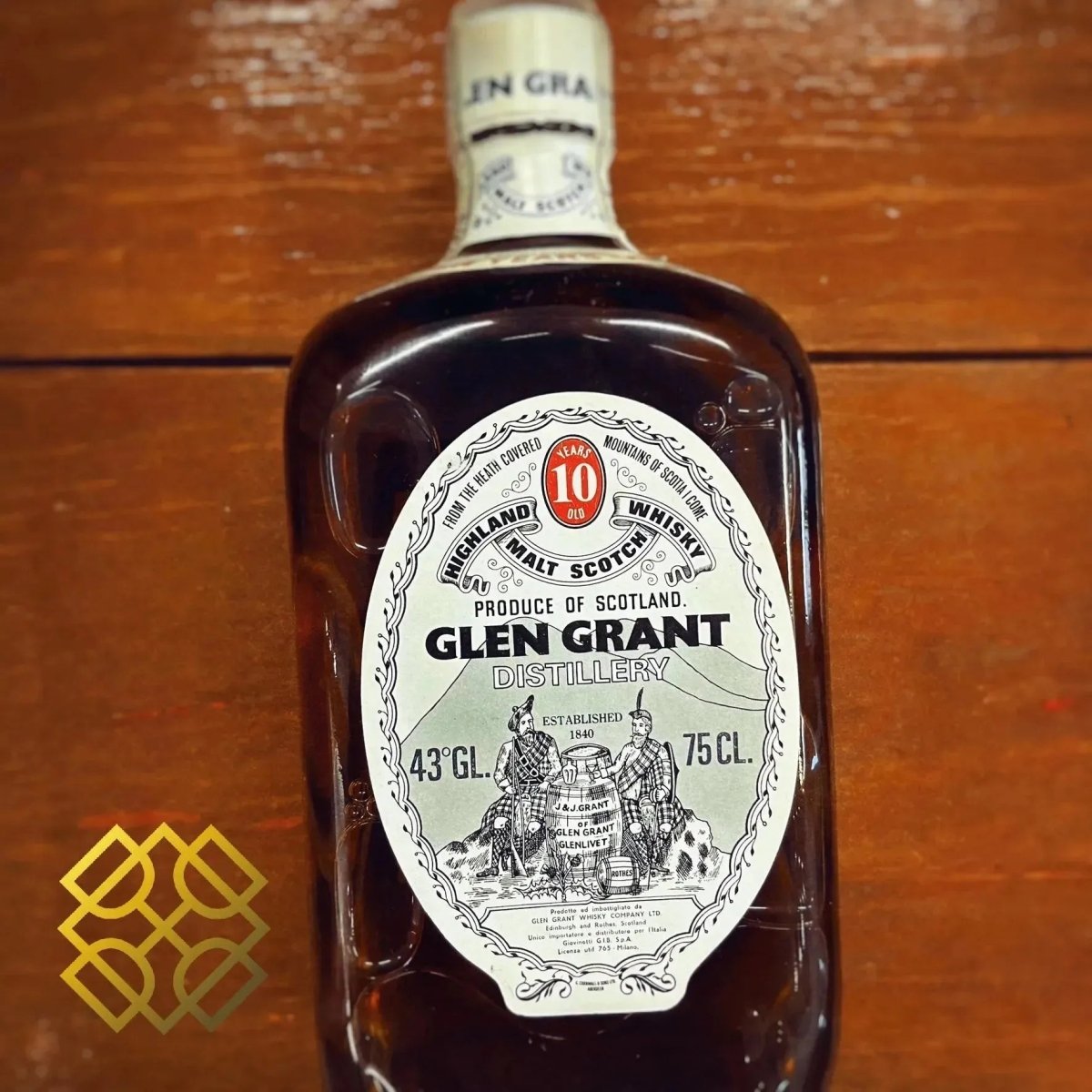 格兰格兰特 - 10年陈酿，1973年，旧装瓶，白色旋盖，43% – Alcohol Please